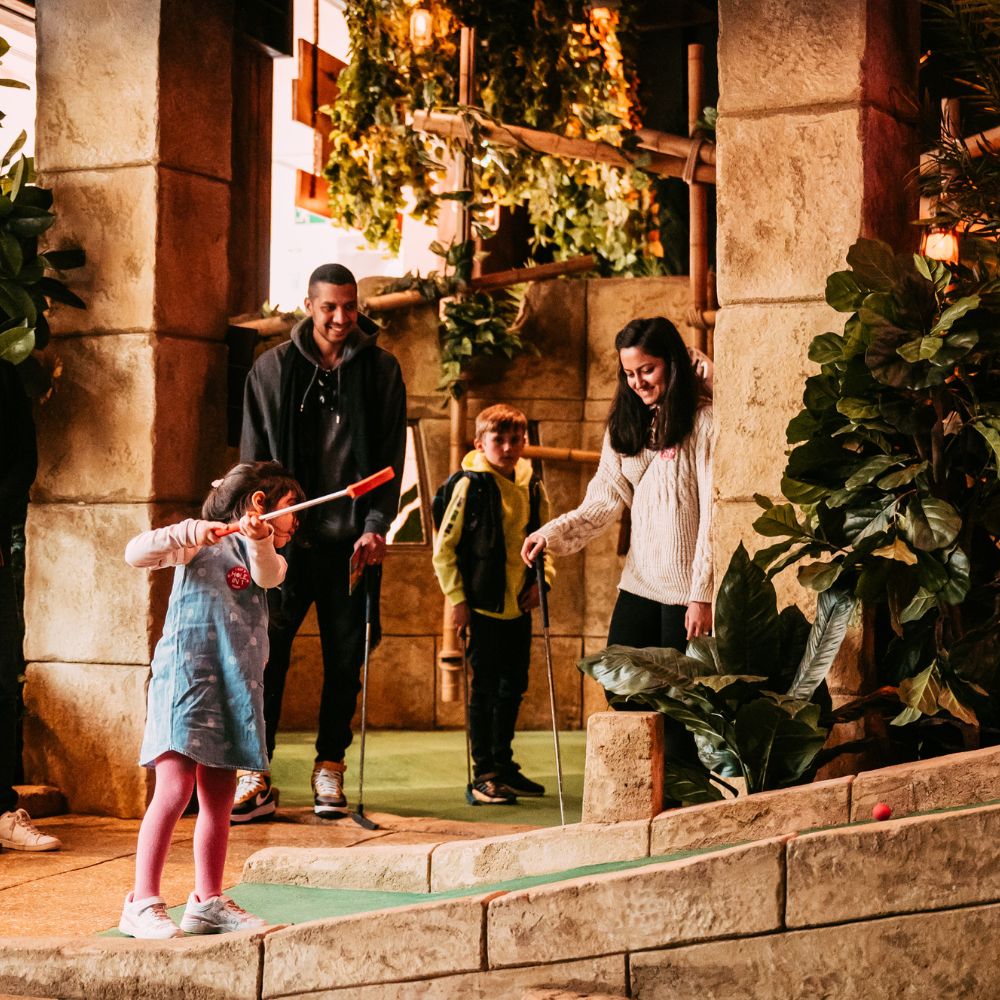5 Reasons Why Mini Golf is a Great Confidence Booster for Kids