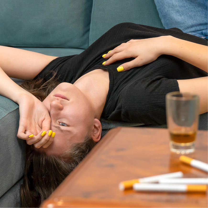 Teenager Partying Too Much? Warning Signs & When to Take Action